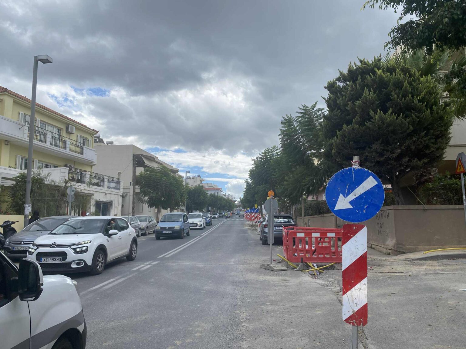 Μετά τα επεισόδια οι αγρότες έκλεισαν τα αεροδρόμια σε Ηράκλειο και ...