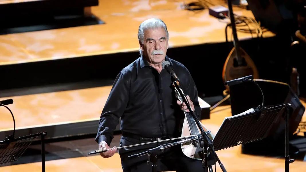Βασίλης Σκουλάς: «Με χτύπησε με όπλο την ώρα που τραγουδούσα» - CRETA24